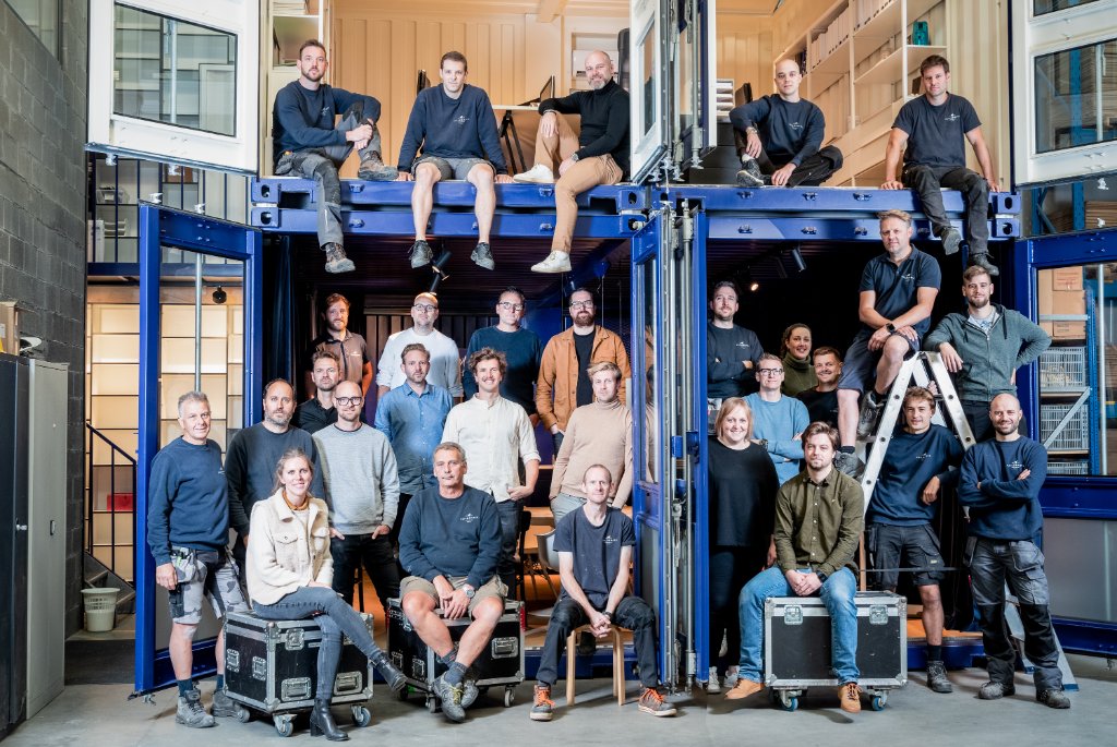 The Wolfpack - Tailormate